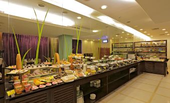 Country Inn by Carlson Delhi Saket, New Delhi - Book with Updated ...