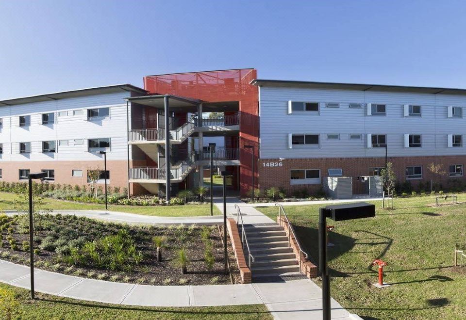 Western Sydney University Village Bankstown, Milperra - Photos, Reviews ...