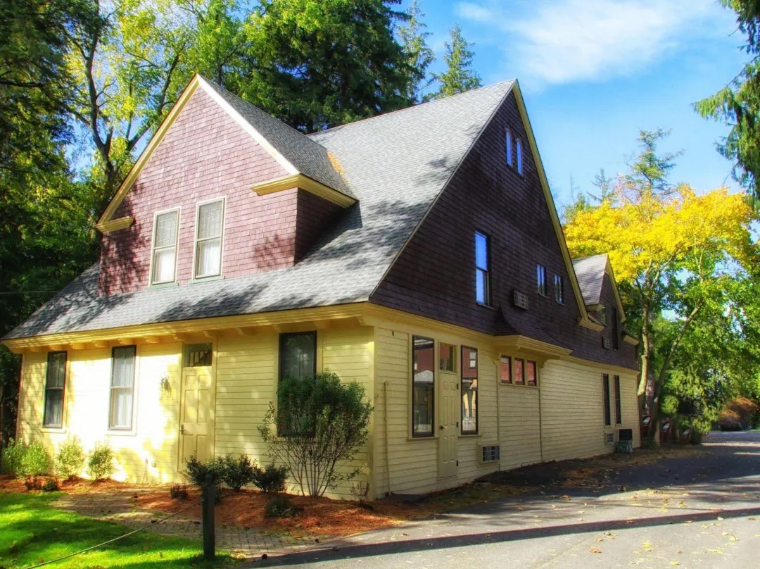 The Brewster Inn - Cazenovia, NY