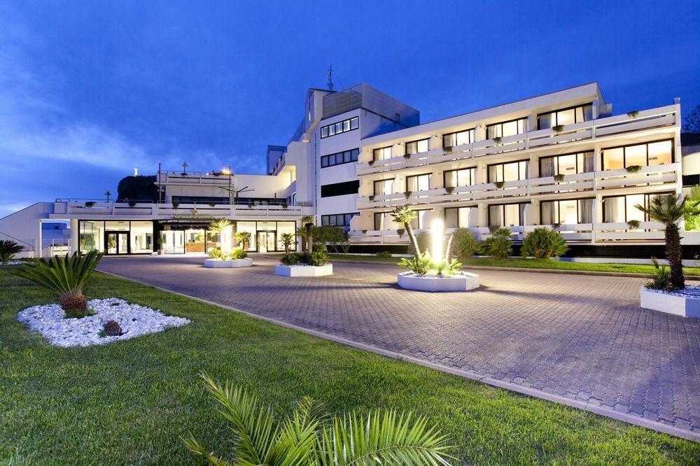 รีวิวGrand Hotel Pianeta Maratea Resort - โปรโมชั่นโรงแรม 4 ดาวใน ...