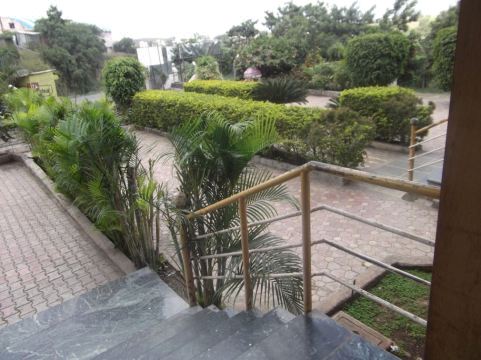 Samruddhi And Shree Inn Lodge - Pune