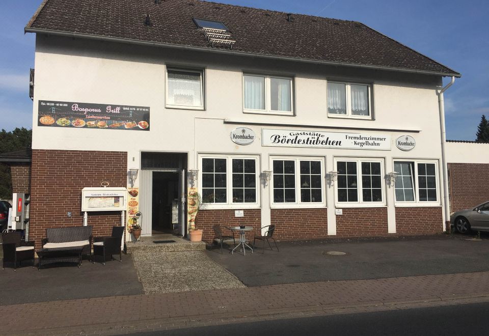 Bördestübchen Bosporus Grill - Schellerten şehrindeki 3 yıldızlı otel ...