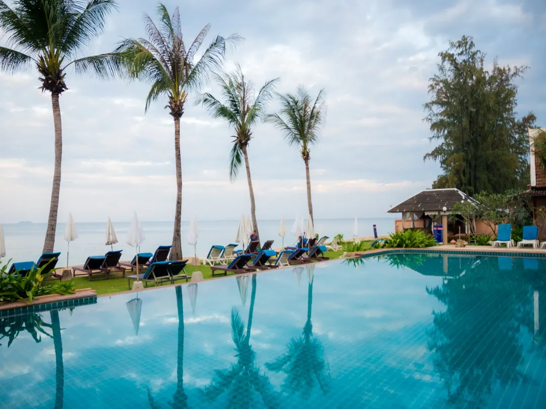 Lanta Casuarina Beach Resort - Krabi