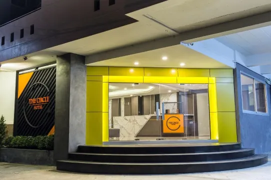 The Circle Hotel - Buri Ram