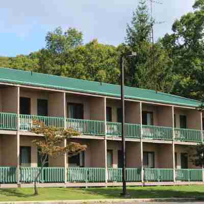 Latest Alpine Lake Resort Map,Address, Nearest Station & Airport 2025 ...