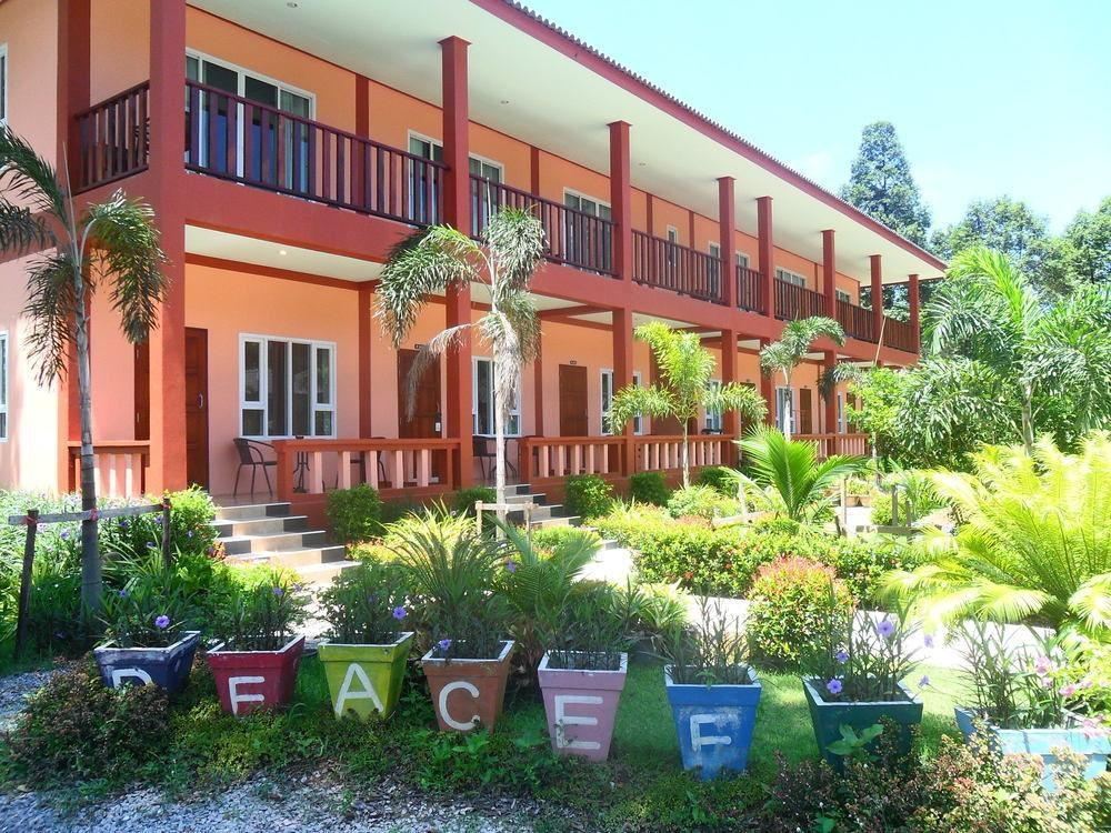 Peaceful Resort Koh Lanta in Krabi Province | 2024 Updated prices ...
