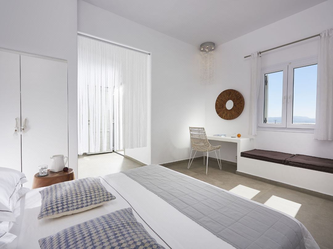 Santa Maria Luxury Suites & Spa - Milos
