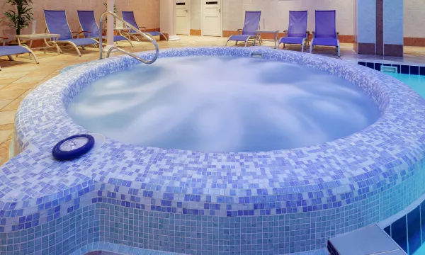 Safmar Grand Moscow (ex-Marriott Grand),Moscow - Updated Prices & Hotel ...