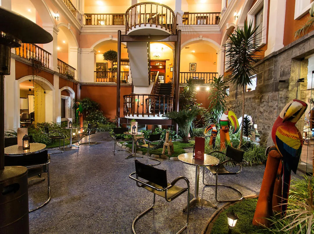 Hotel Patio Andaluz - Quito
