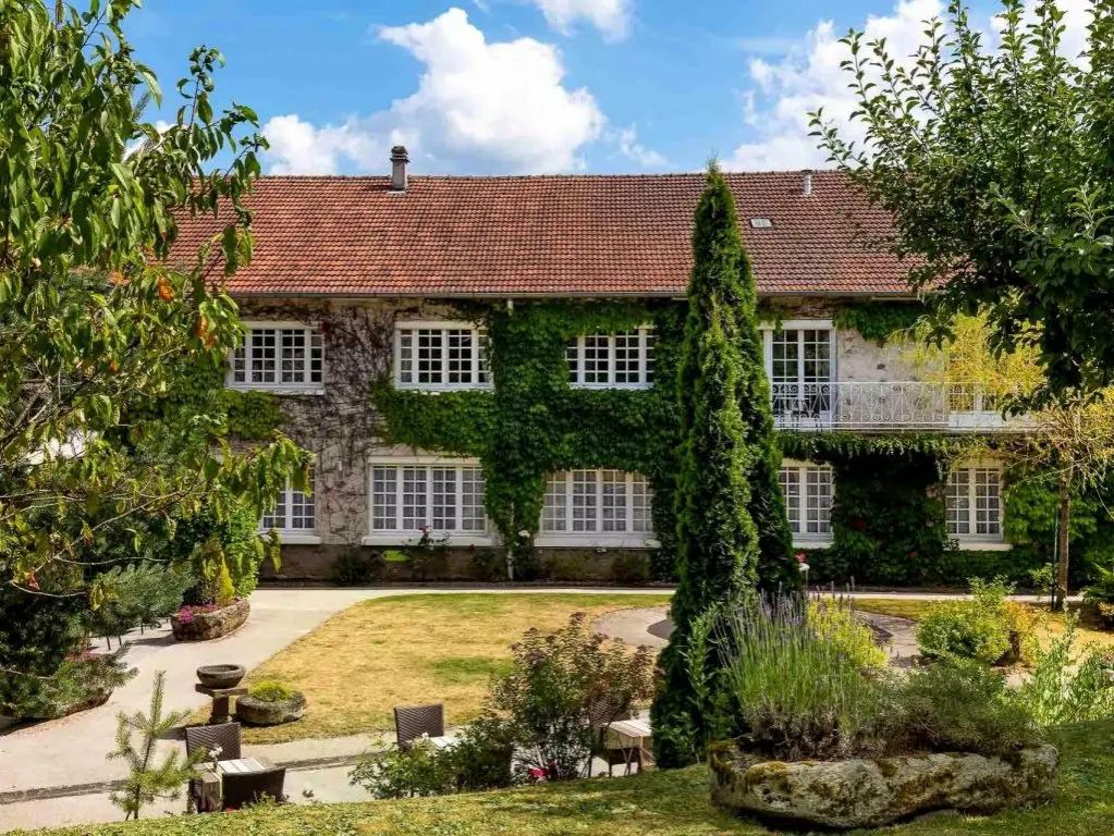 Logis Hôtel La Thomasse - Aurillac