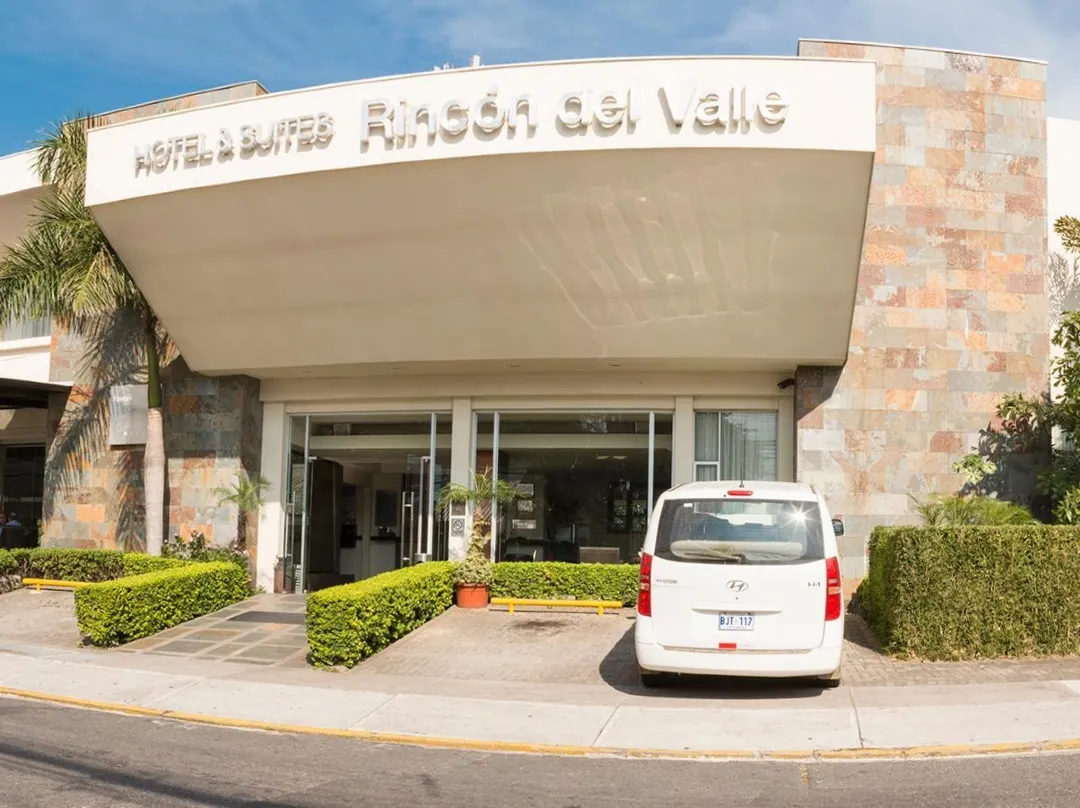 Rincón Del Valle Hotel & Suites - San José