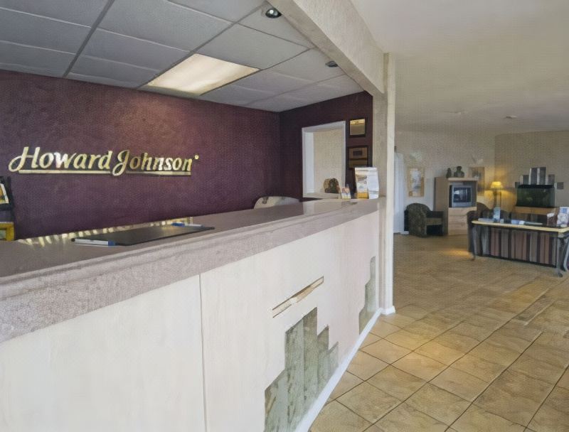 Howard Johnson Express Inn Hot Springs, Hot Springs - 2025 Updated ...