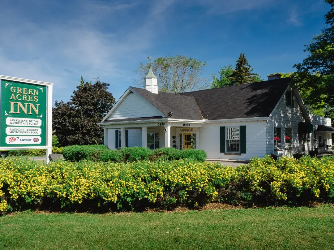 Green Acres Inn - Kingston