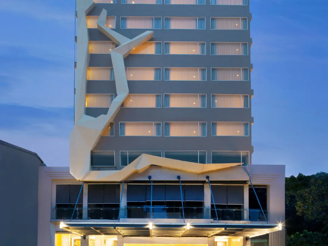 Royal Bay Makassar - Makassar