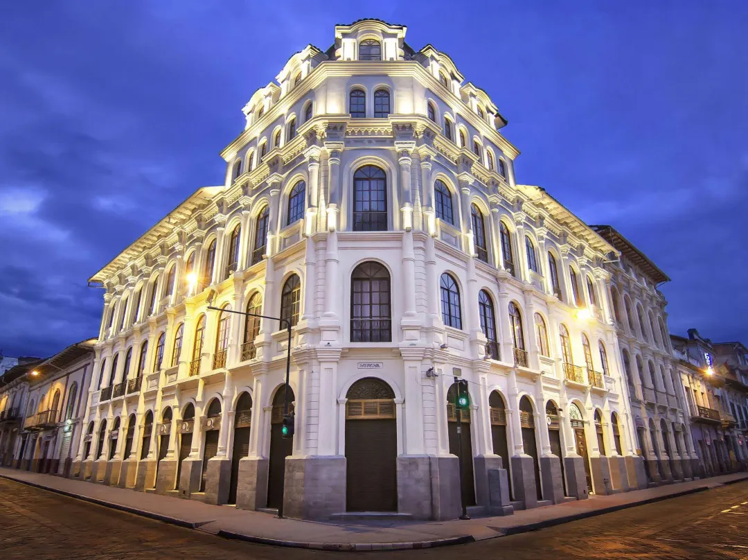 Parc Royale Suites Hotel - Cuenca