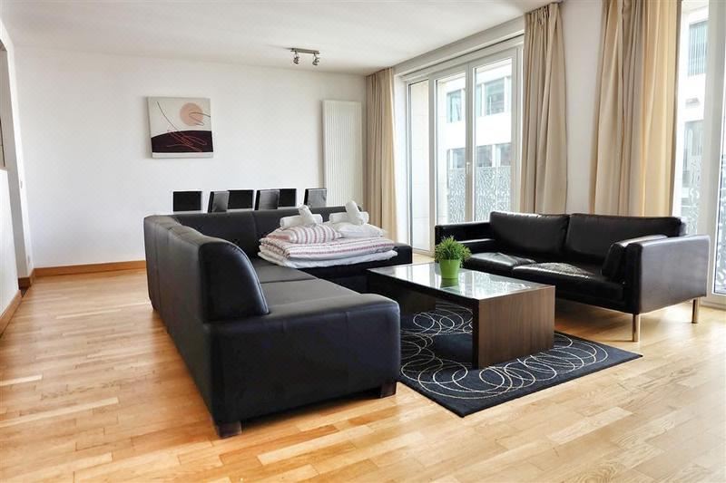 Opera 302, Brussels - Photos, Reviews & Prices 2024 | Trip.com