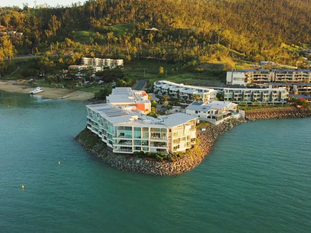 Peninsula Airlie Beach - Airlie Beach