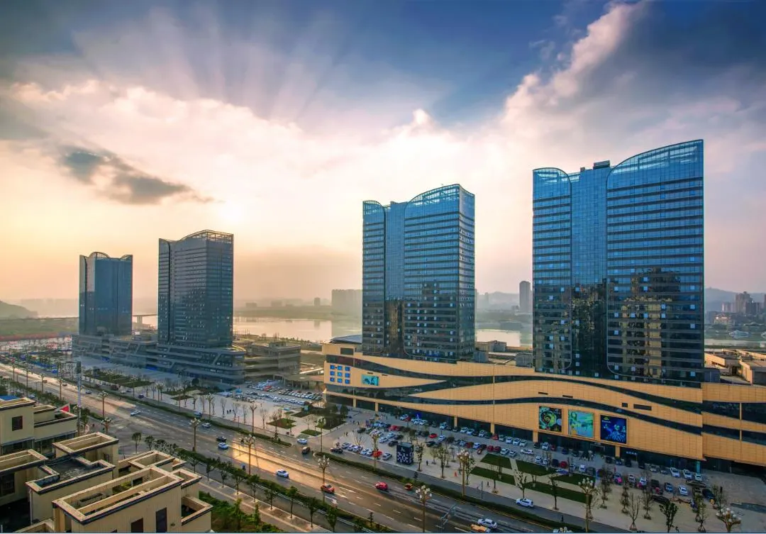 Nanchong Rezen Yashe Hotel - Nanchong