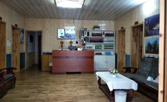 zhang-jia-jie-guan-ri-chu-yun-hai-min-su,Zhangjiajie - Updated Prices ...