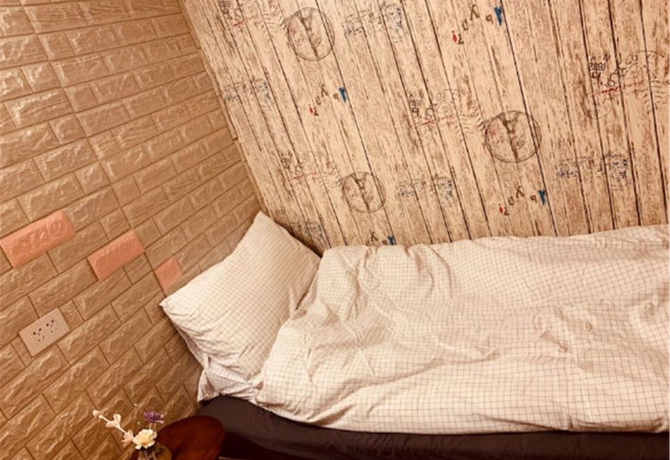 shang-hai-bai-le-men-xiao-wu, Shanghai - 2026 Prices & Reviews | Trip.com