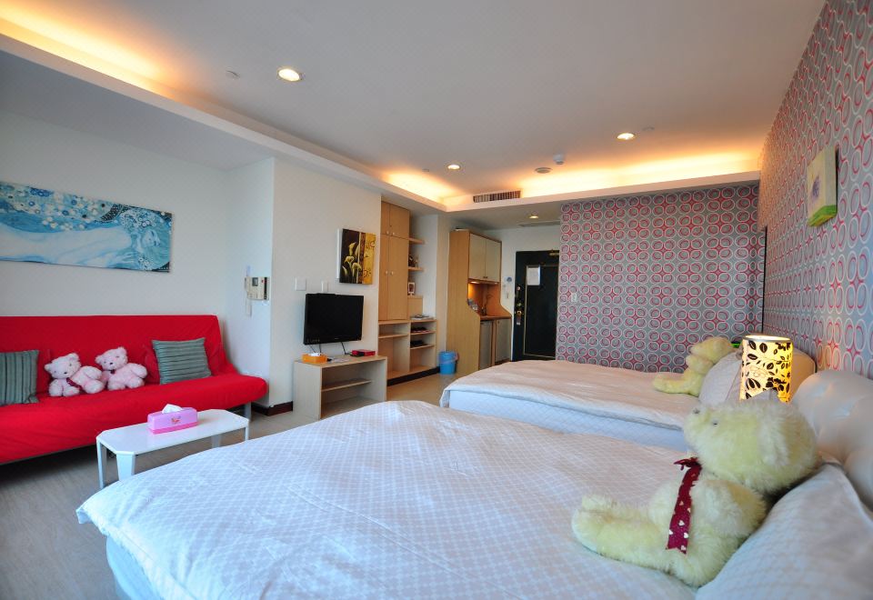 Happy Inn, เกาสง - รีวิว ราคา จองที่พัก | Trip.com