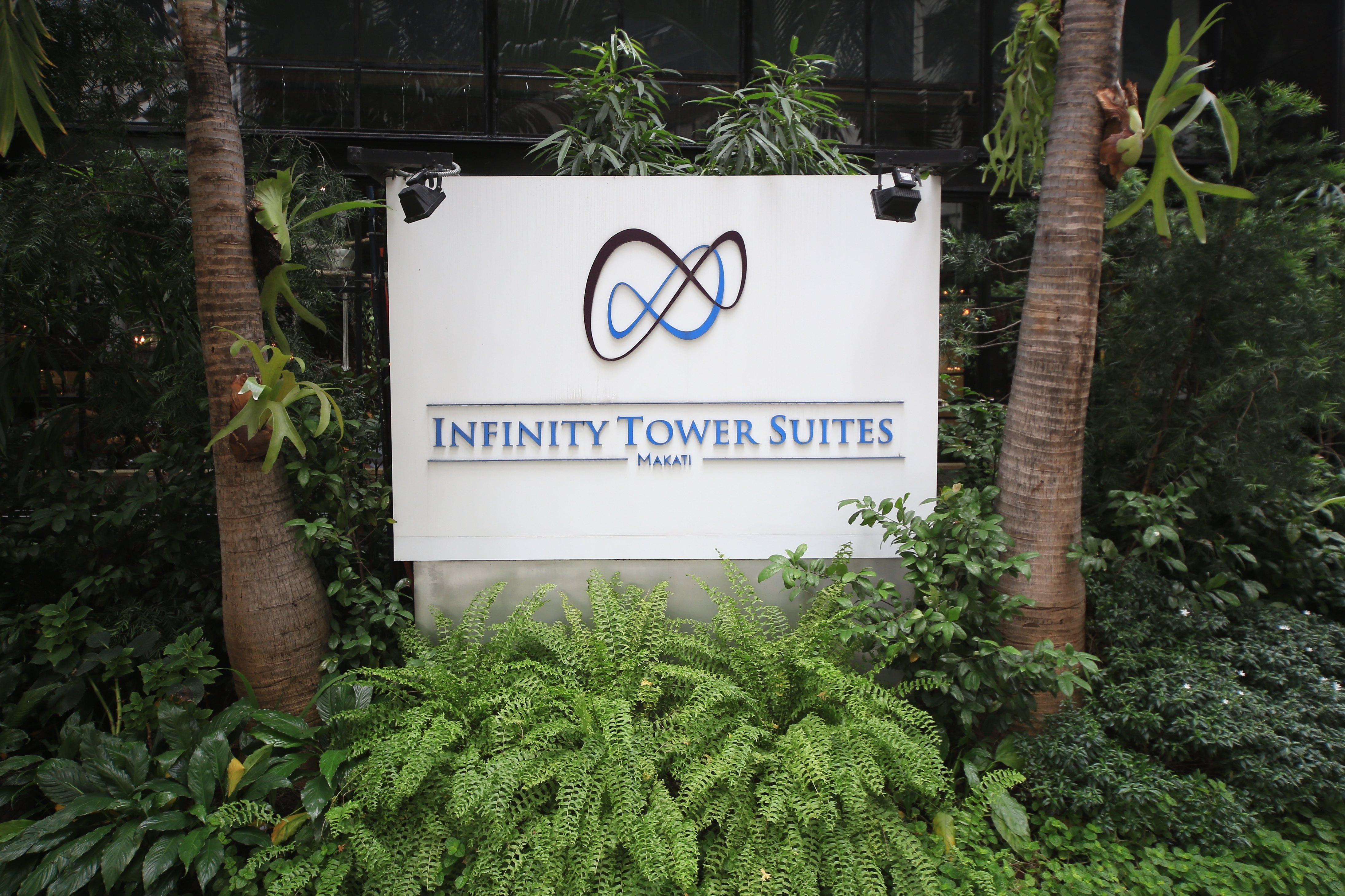 Infinity Tower Suites in Makati | 2025 Updated prices, deals - Klook ...