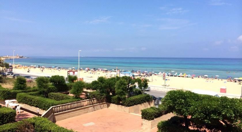 Appartamento Presso Residence Erice Beach - Casa Vacanza,Casa Santa ...