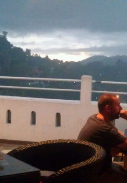 Slightly Chilled Lounge, Sports Bar & Restaurant (Kandy Lake Front ...