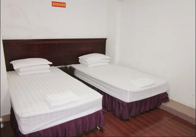 Kaiyueshun Hostel - Tin Shui Wai