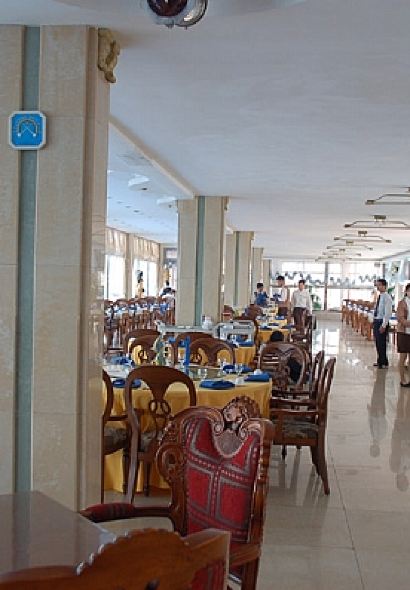 MARINE THE GREAT WALL RESTAURANT (Banyuewan/Maotou Mountain, Weihai ...