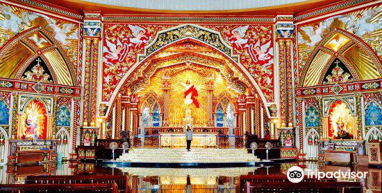 10 Closest Hotels Near Puthusseri Kalari Bhagavathy Temple Avoly ...