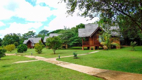 Sigiriya Water Cottage-Sigiriya Updated 2022 Room Price-Reviews & Deals ...